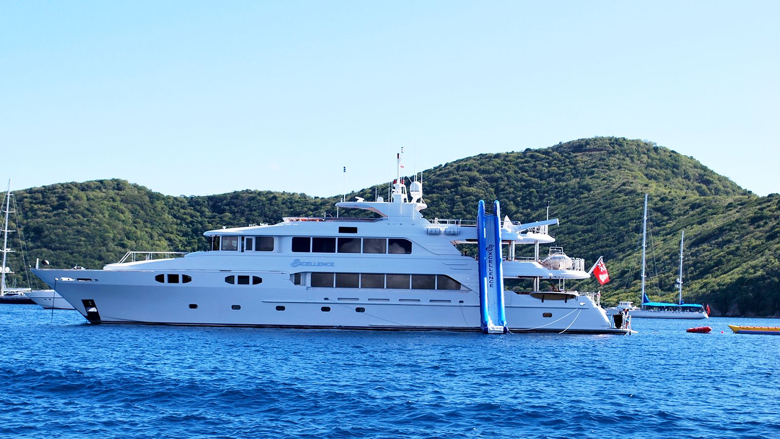 8 nights for the price of 7 on Excellence